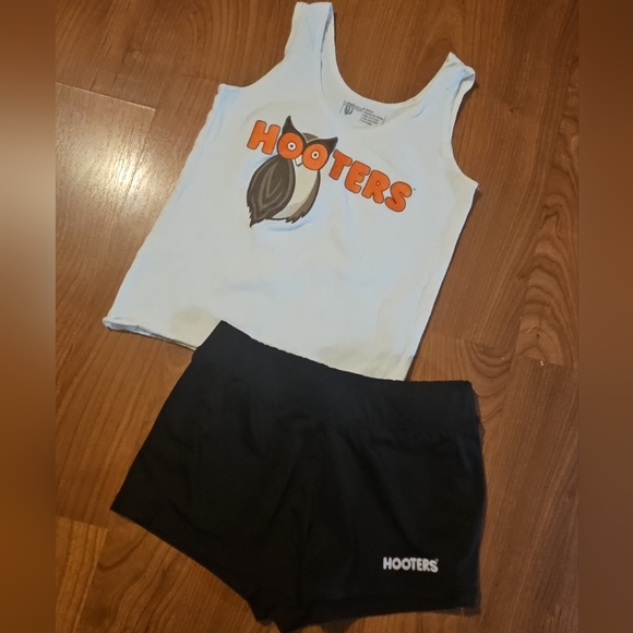 Hooters | Shorts | Hooters Black And White Small Uniform | Poshmark